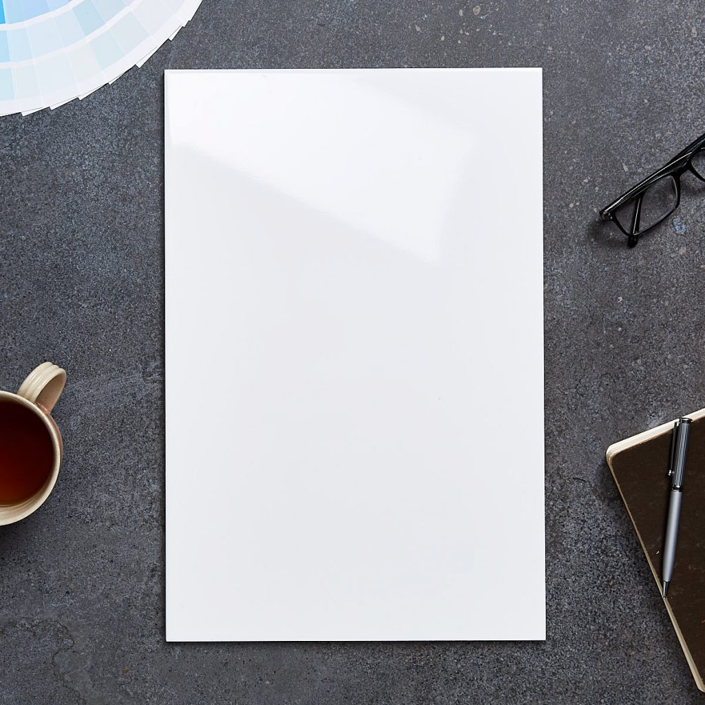 Basics White - ColorTile