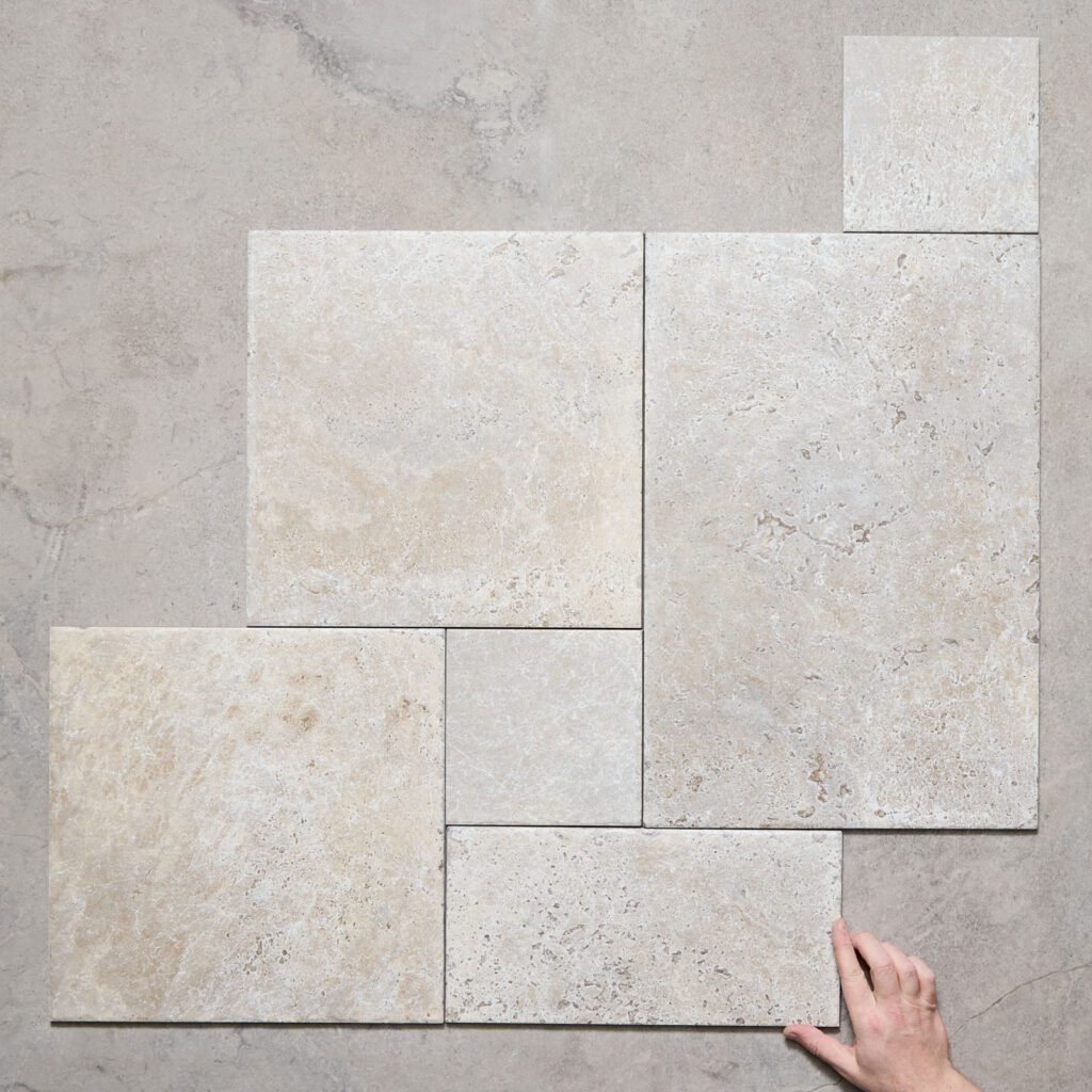 Aquitaine Silver French Pattern - ColorTile